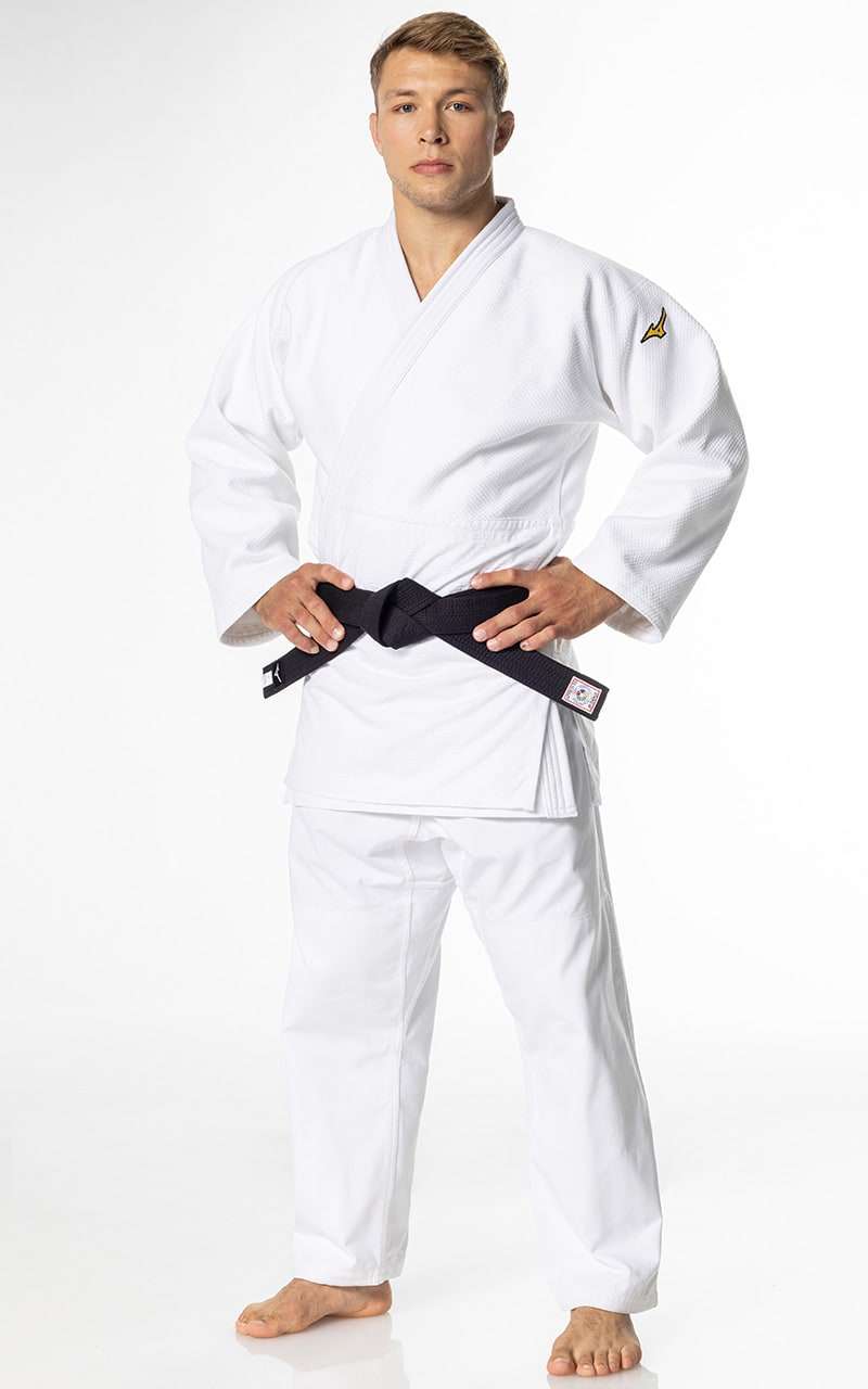 Judogi, MIZUNO Yusho III, IJF, 750 g | Judo Uniforms | Judo | Sports ...